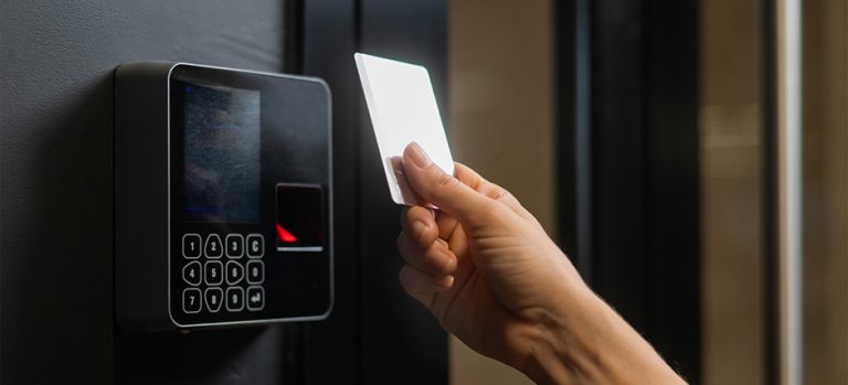Choosing the Right Door Access Control System for Offices | iDLink Systems